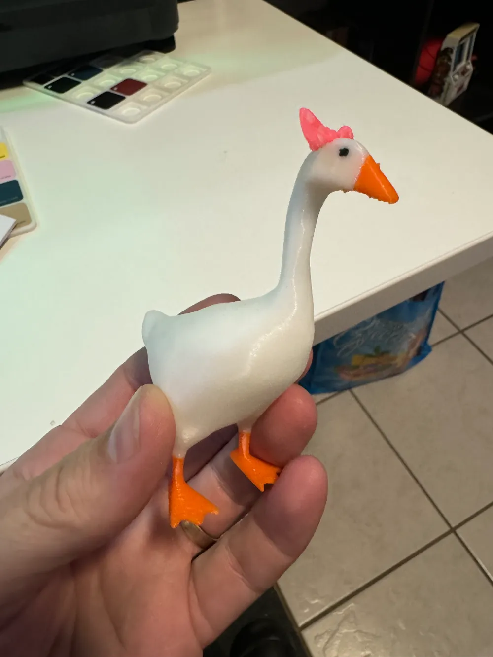 Untitled Goose Game - Entitled Goose - With a Pink Bow! Remixed by ...