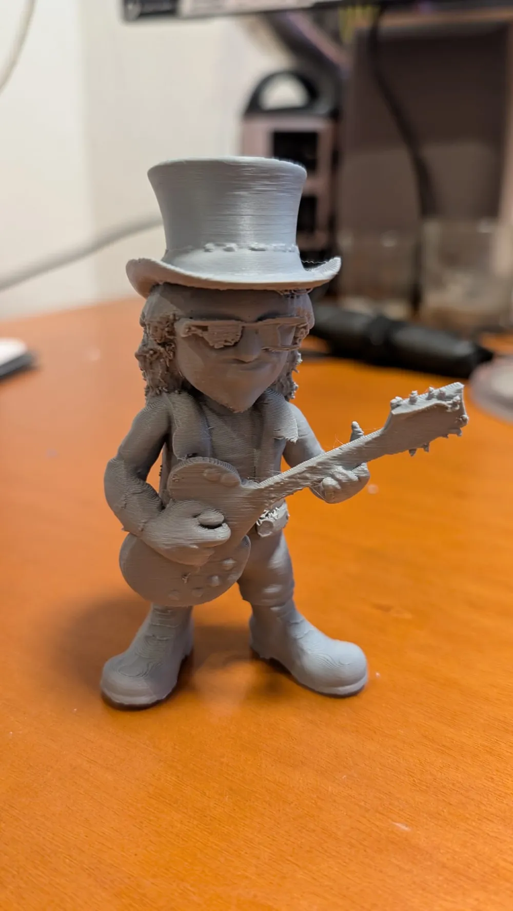 Dwarf Slash Guitar by Paule MakerWorld: Download Free 3D Models