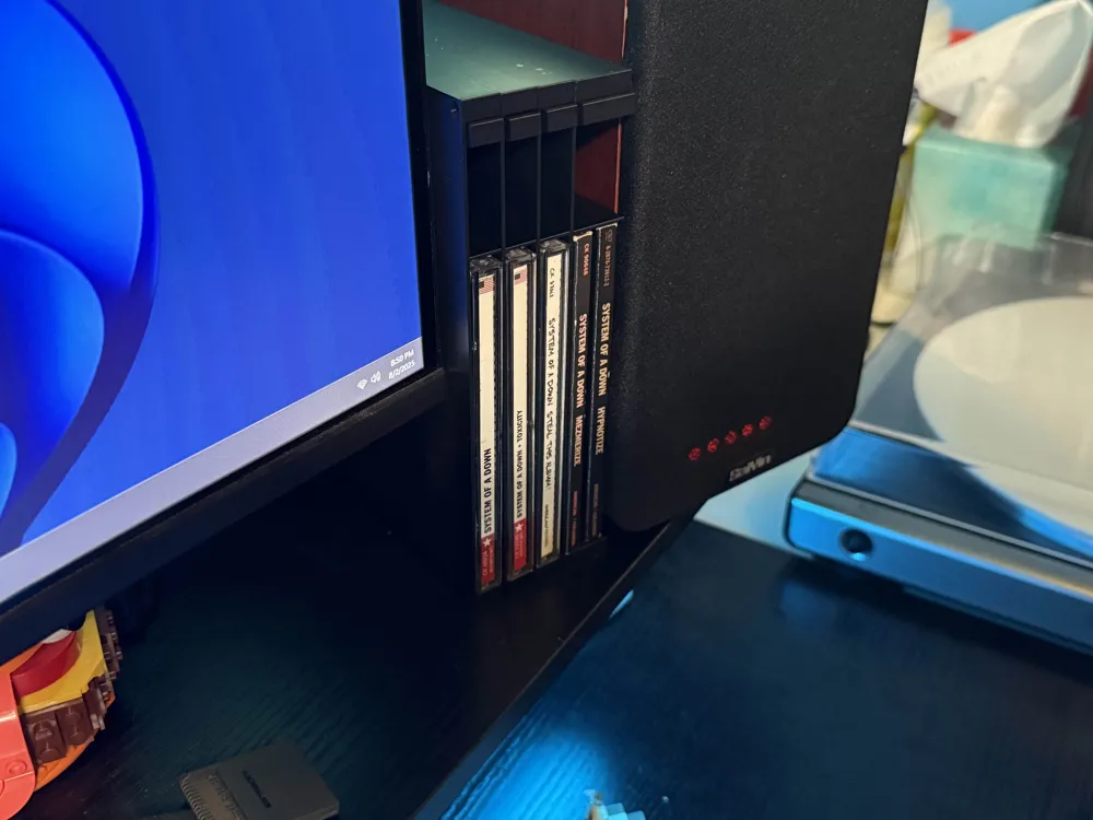 Kalmar Designs CD Holder - Free 3D Print Model - MakerWorld