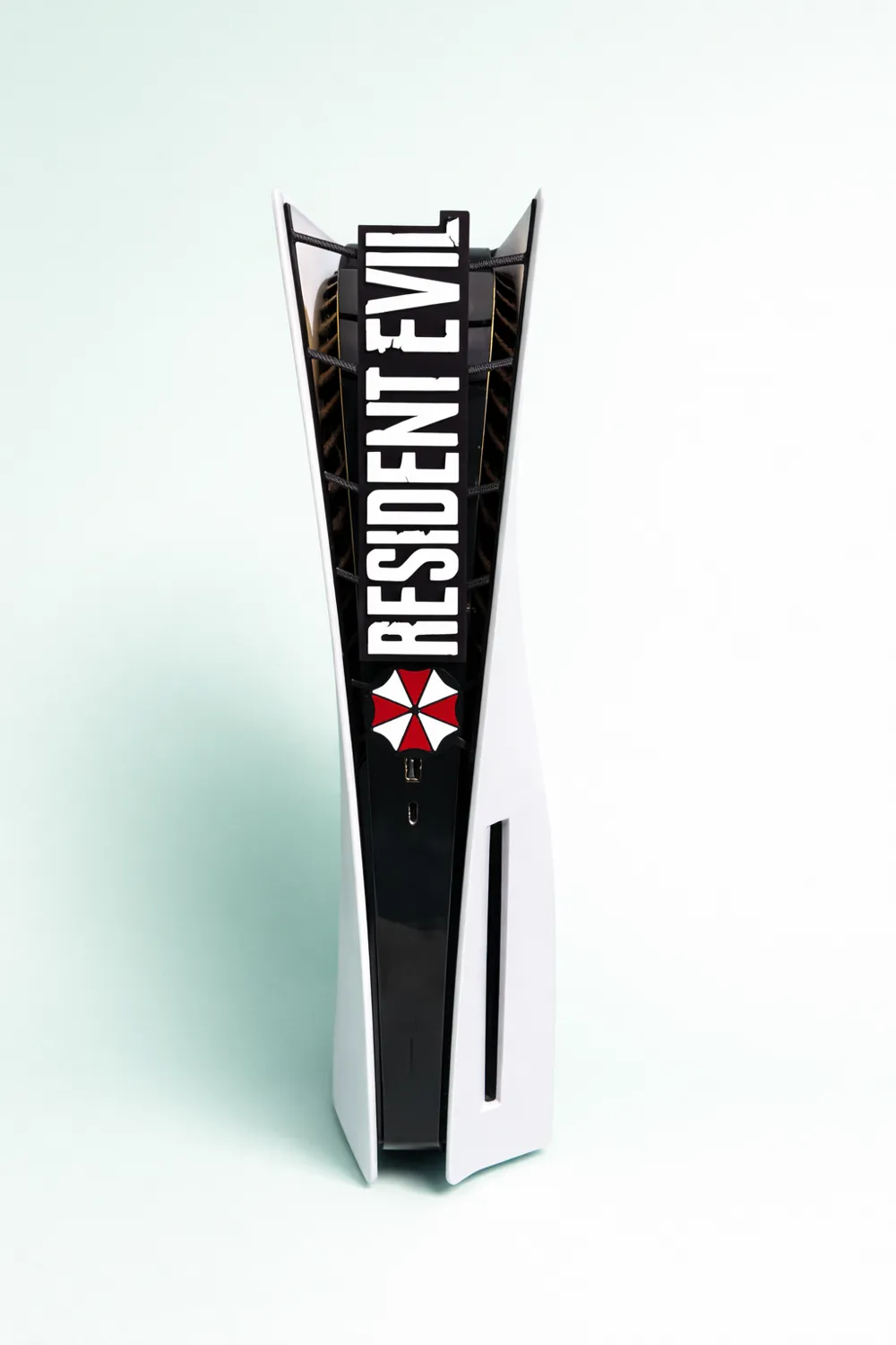 Cover PS5 Resident Evil Umbrella - Free 3D Print Model - MakerWorld