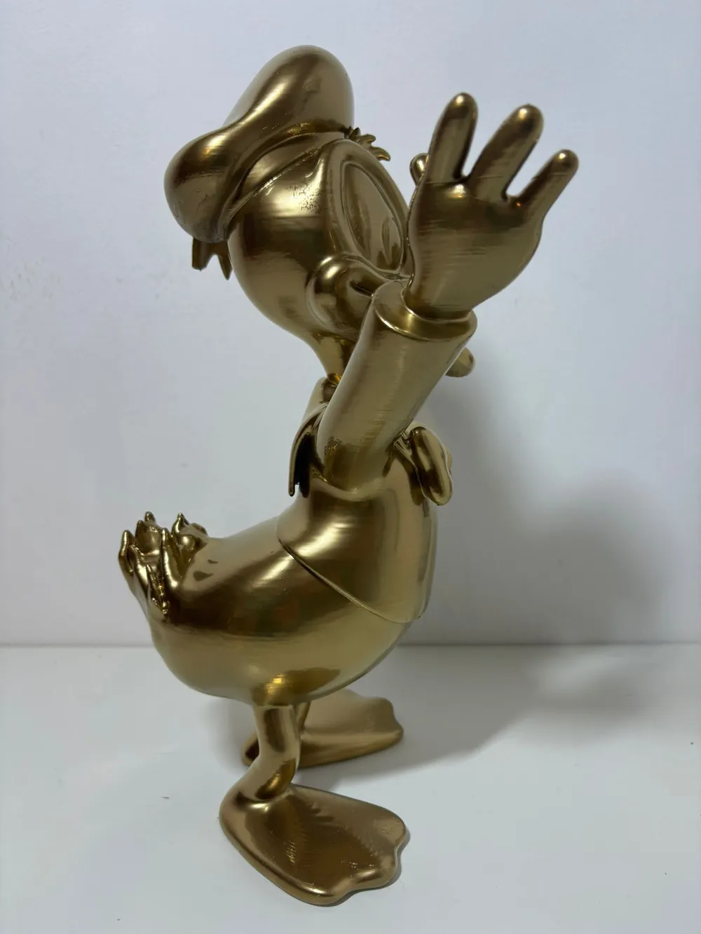Donald Duck - Donald Duck waving - Free 3D Print Model - MakerWorld
