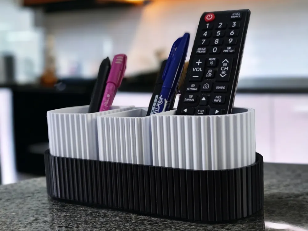 Modern and minimal desk organizer by thedecember87 - MakerWorld