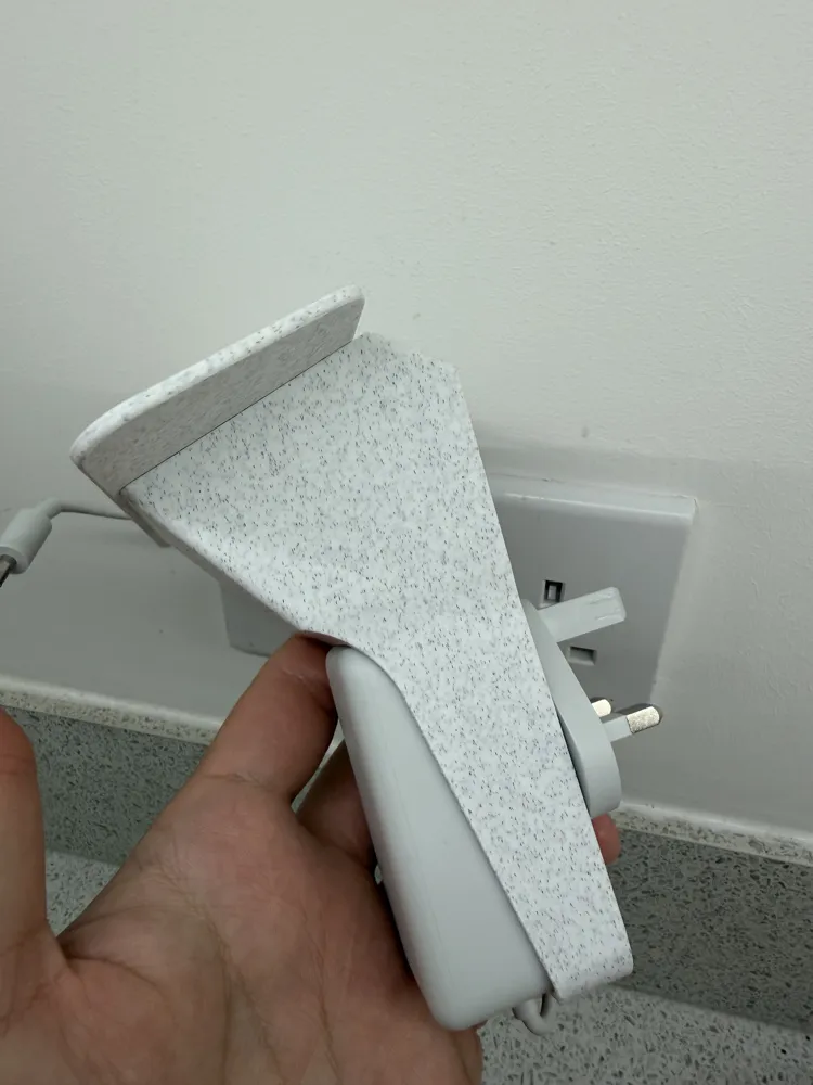 echo show 5 plug stand - Free 3D Print Model - MakerWorld