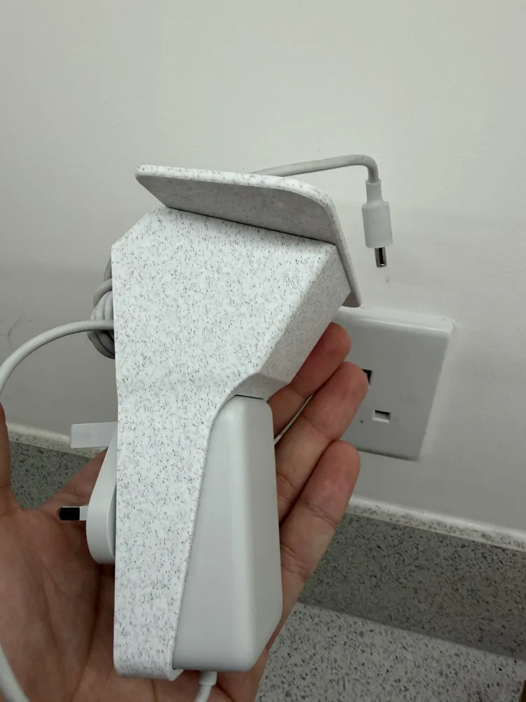 echo show 5 plug stand - Free 3D Print Model - MakerWorld