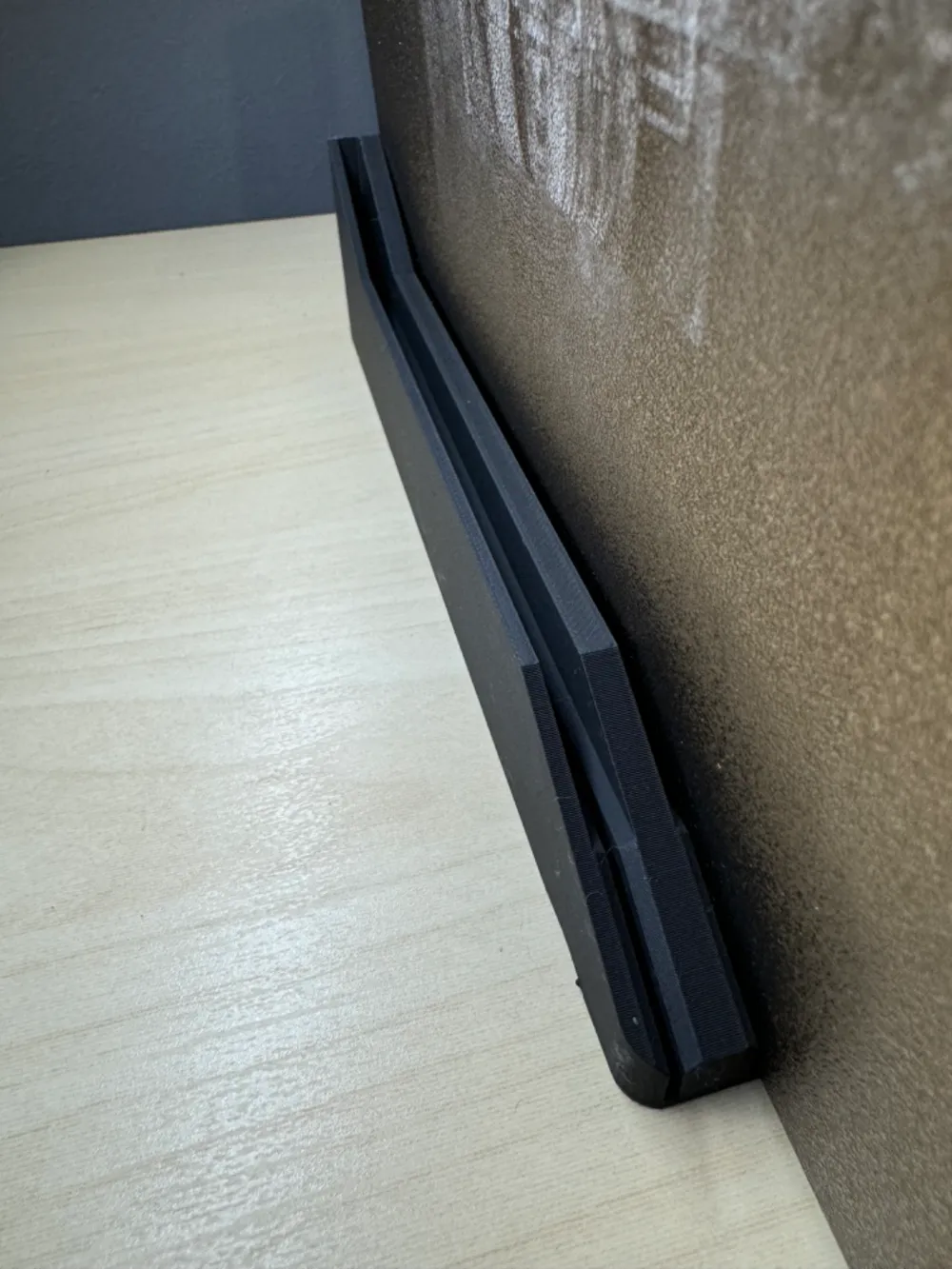 X1C/P1S Modern Build Plate Stand by Lukas MakerWorld: Download Free 3D ...