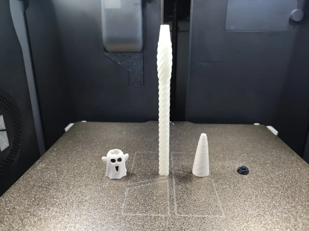 Halloween Fidget Pen – Ghost Edition - Free 3D Print Model - MakerWorld