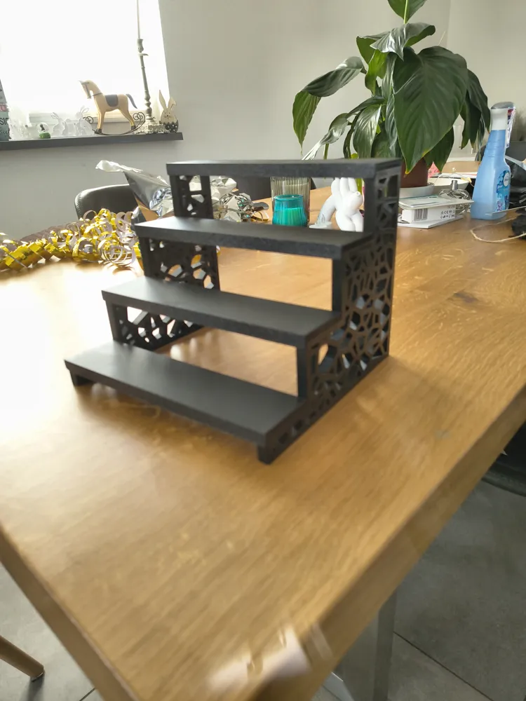 Modern Design Display Shelf - Free 3D Print Model - MakerWorld