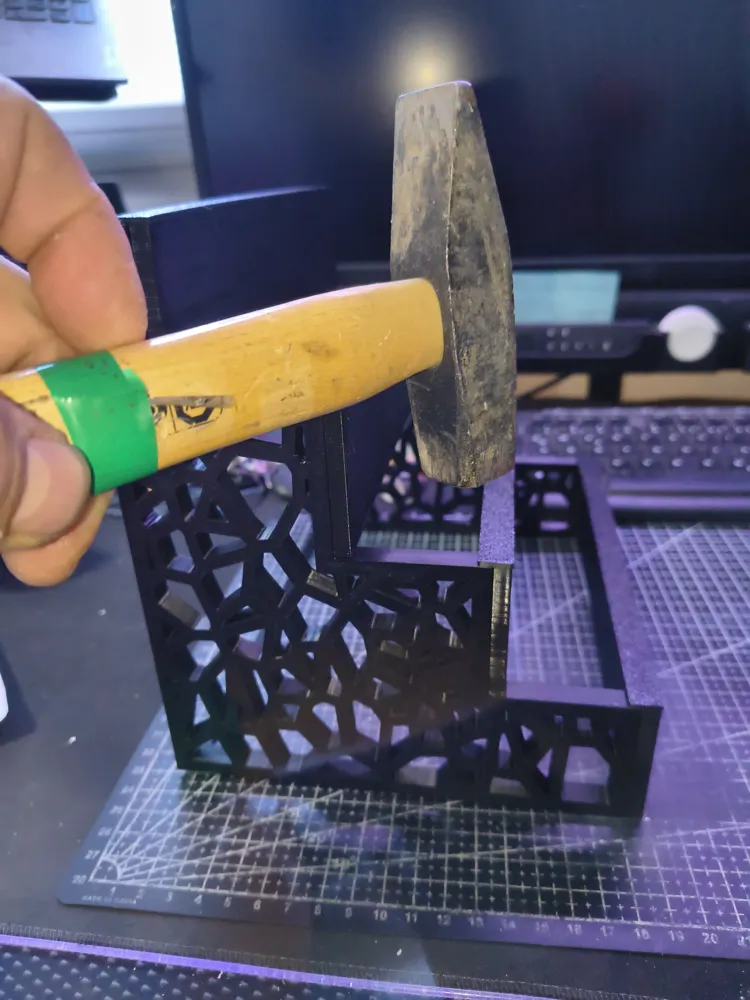 Modern Design Display Shelf - Free 3D Print Model - MakerWorld