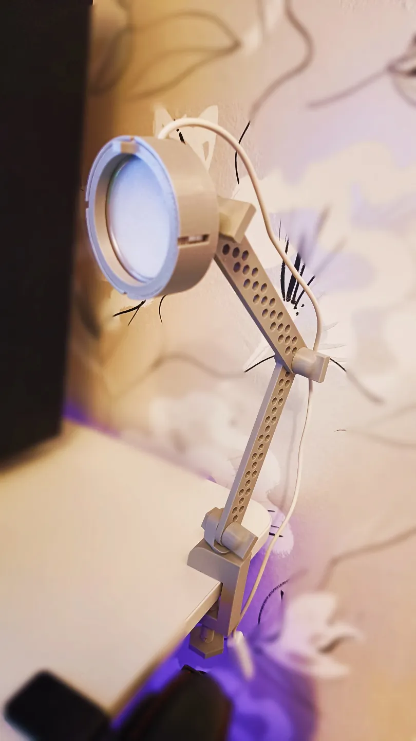 Simple desk-clamp lamp for LED Lamp Kit 001 by Tvix MakerWorld ...