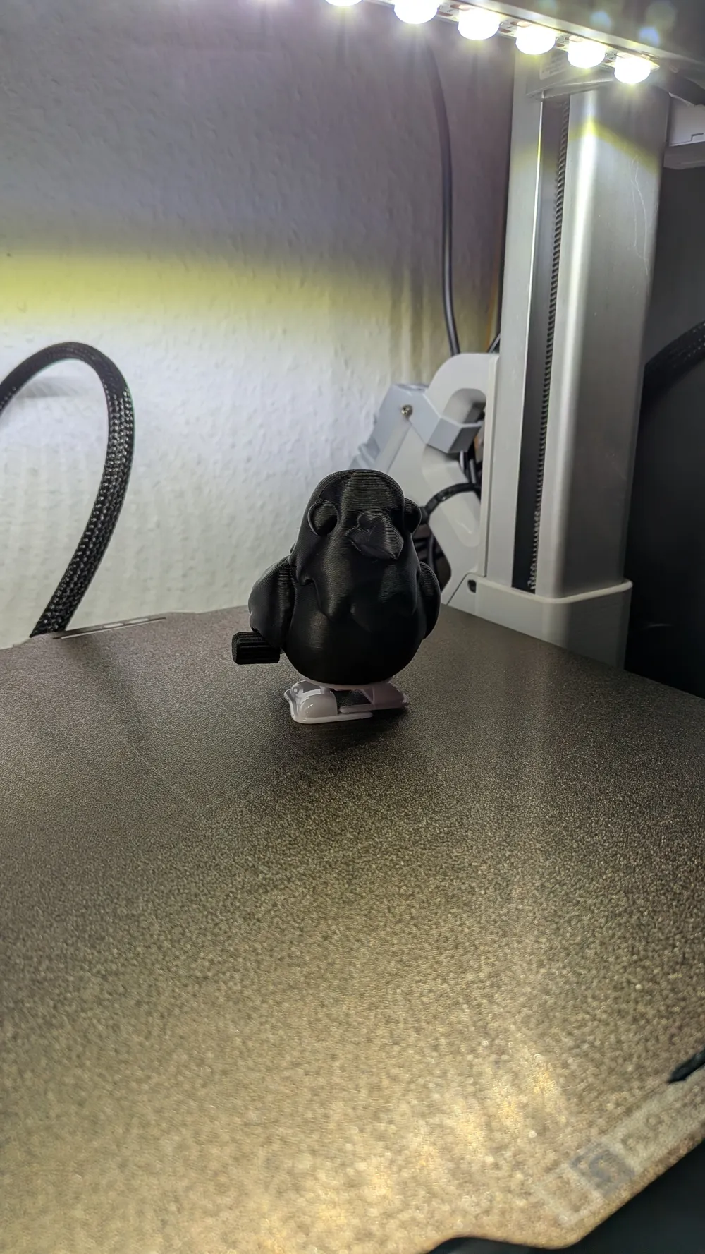 Cute walking Raven (walking mechanism) - Free 3D Print Model - MakerWorld