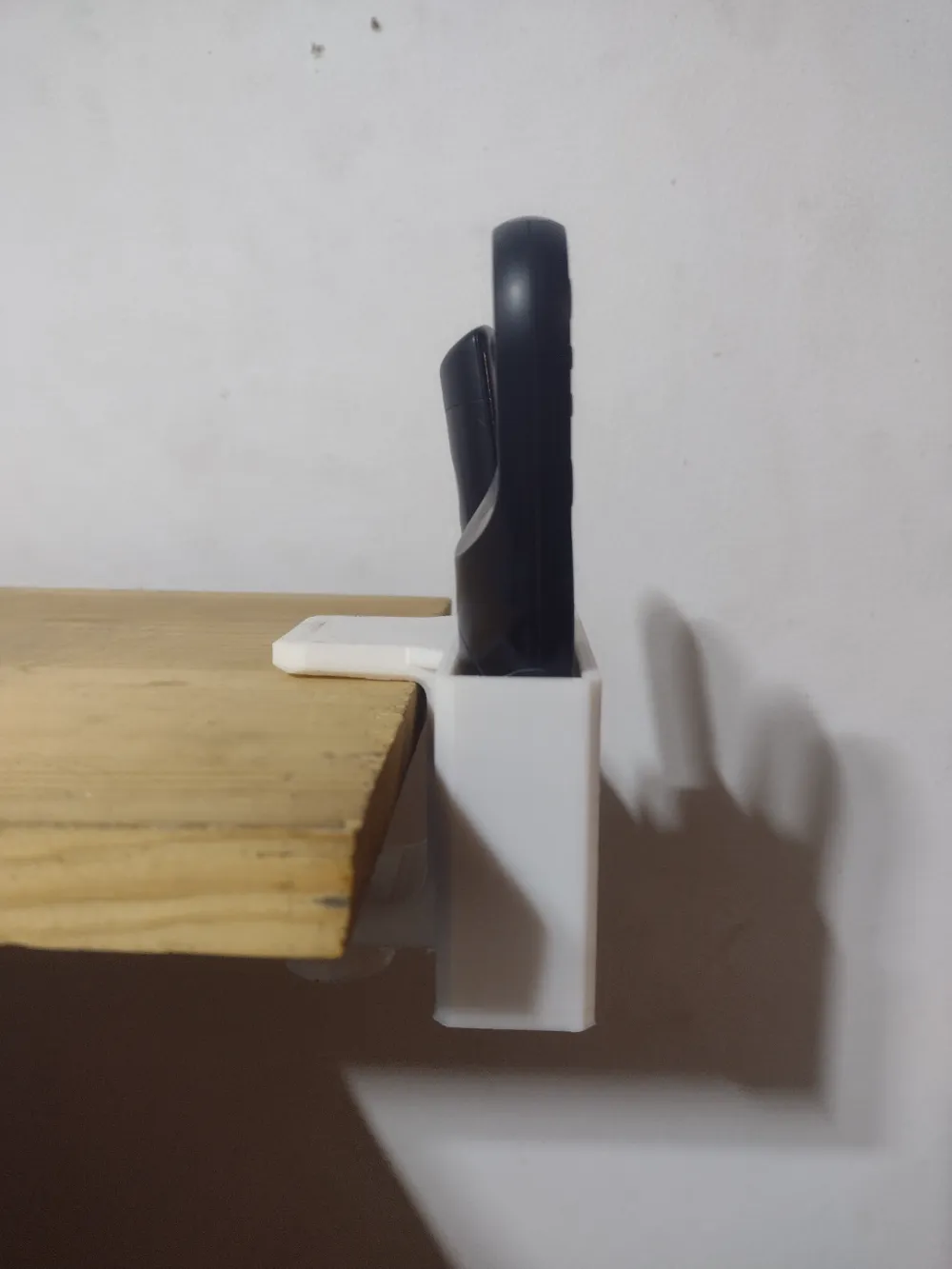 FIRESTICK TV REMOTE Combo table holder by Smiley - MakerWorld