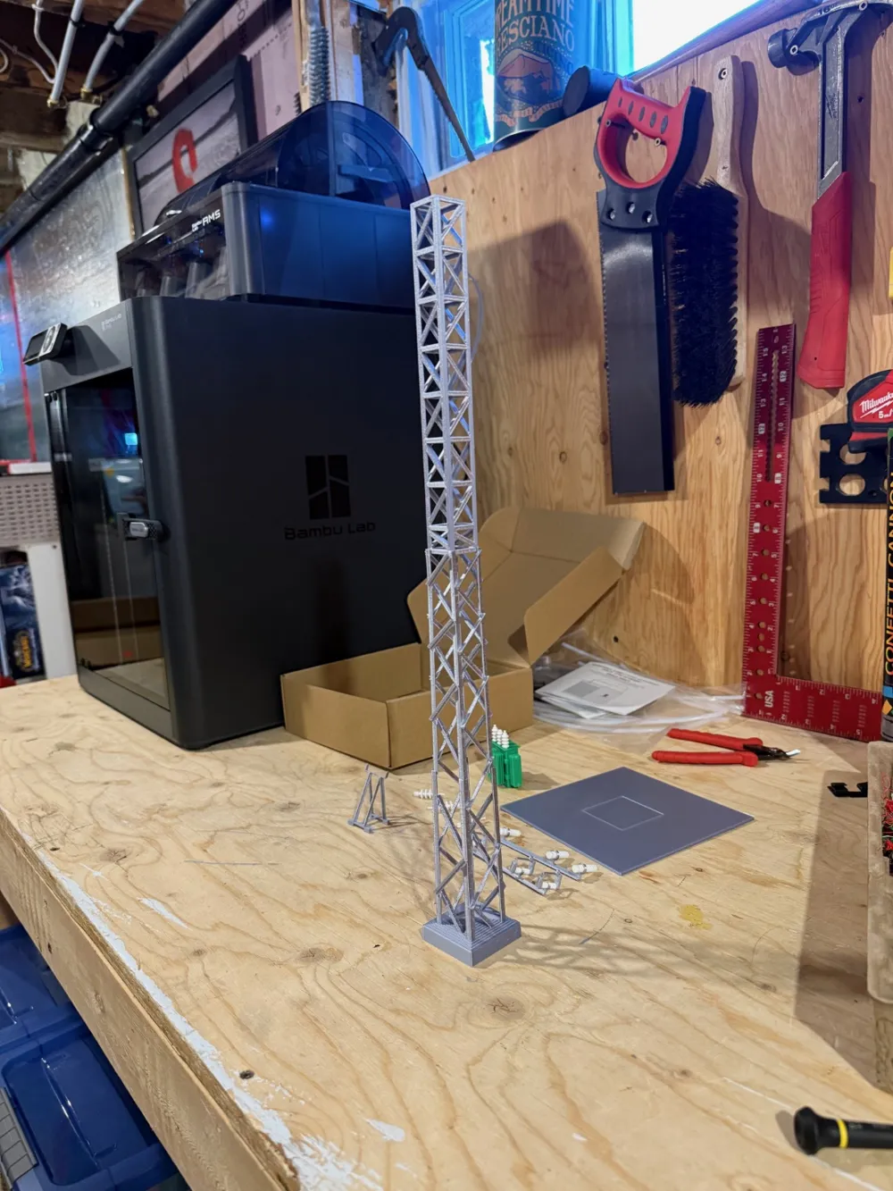 Electric transformer pole Remixed by maxlap - MakerWorld