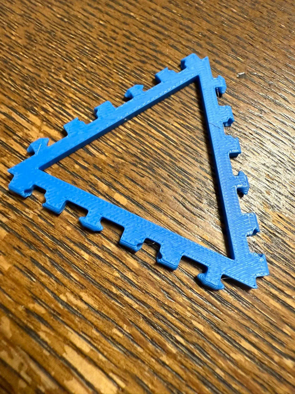 Hinged Triangles for Constructing Geometric Models by Gearboxer ...