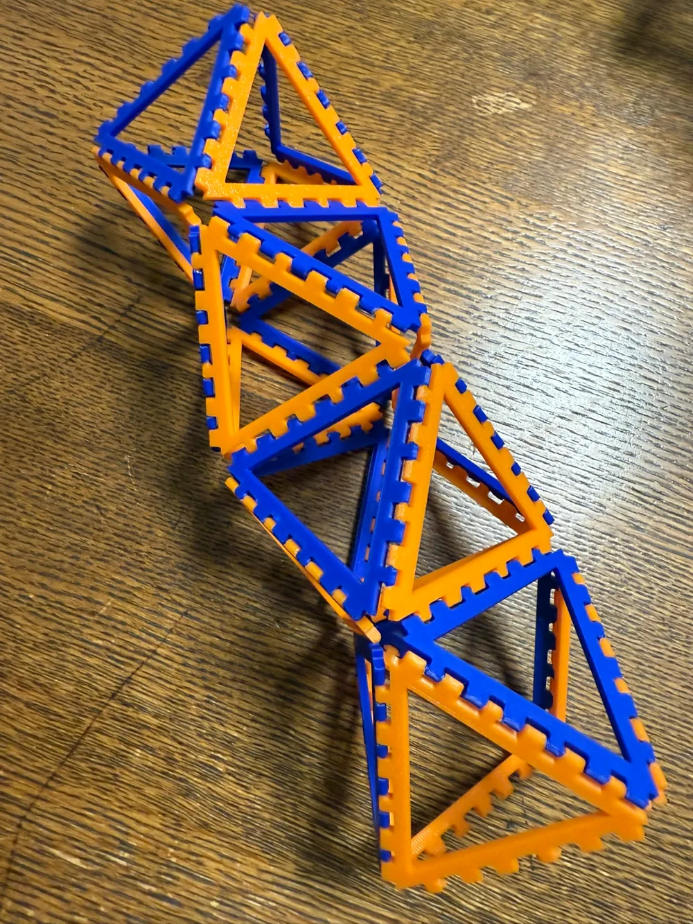 Hinged Triangles for Constructing Geometric Models by Gearboxer ...