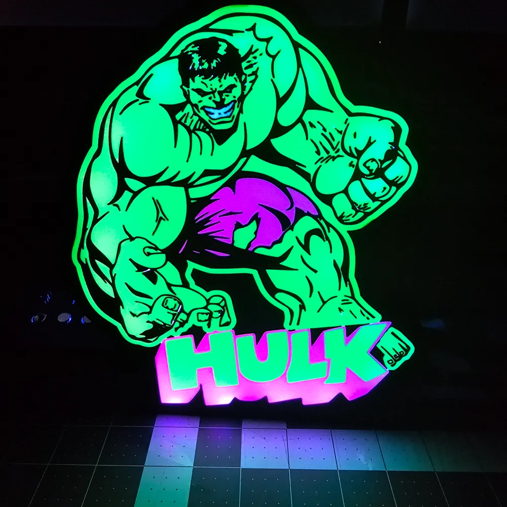 Hulk Lightbox - Free 3D Print Model - MakerWorld