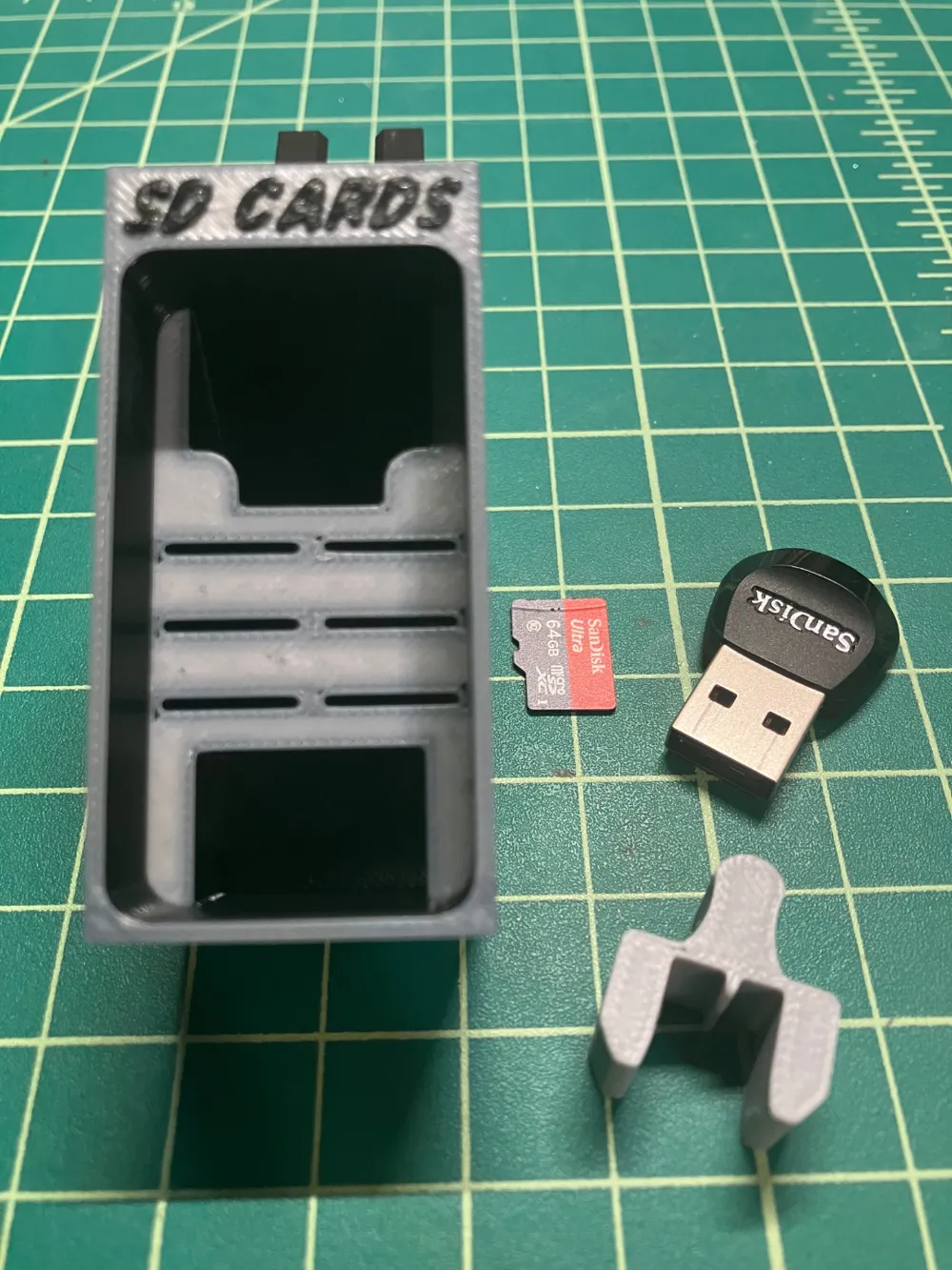 SD Card Insert for Babo Drawers (1x2) by LarryCnAZ - MakerWorld