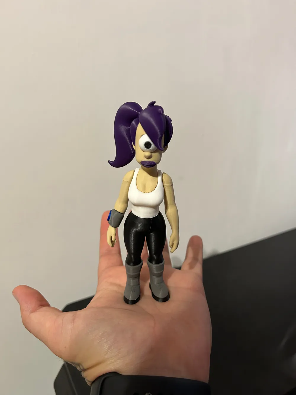 Turanga Leela - Futurama - Juguete articulado por Dano98 MakerWorld ...