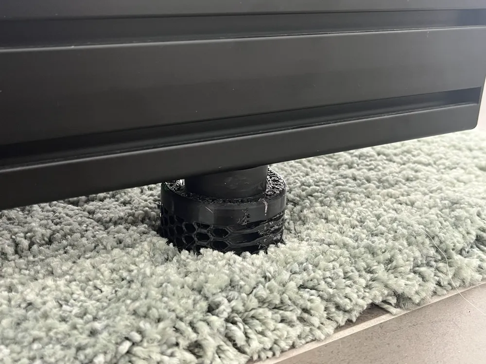 Vibration damping TPU feet for sim rig by laurensvanrossem - MakerWorld