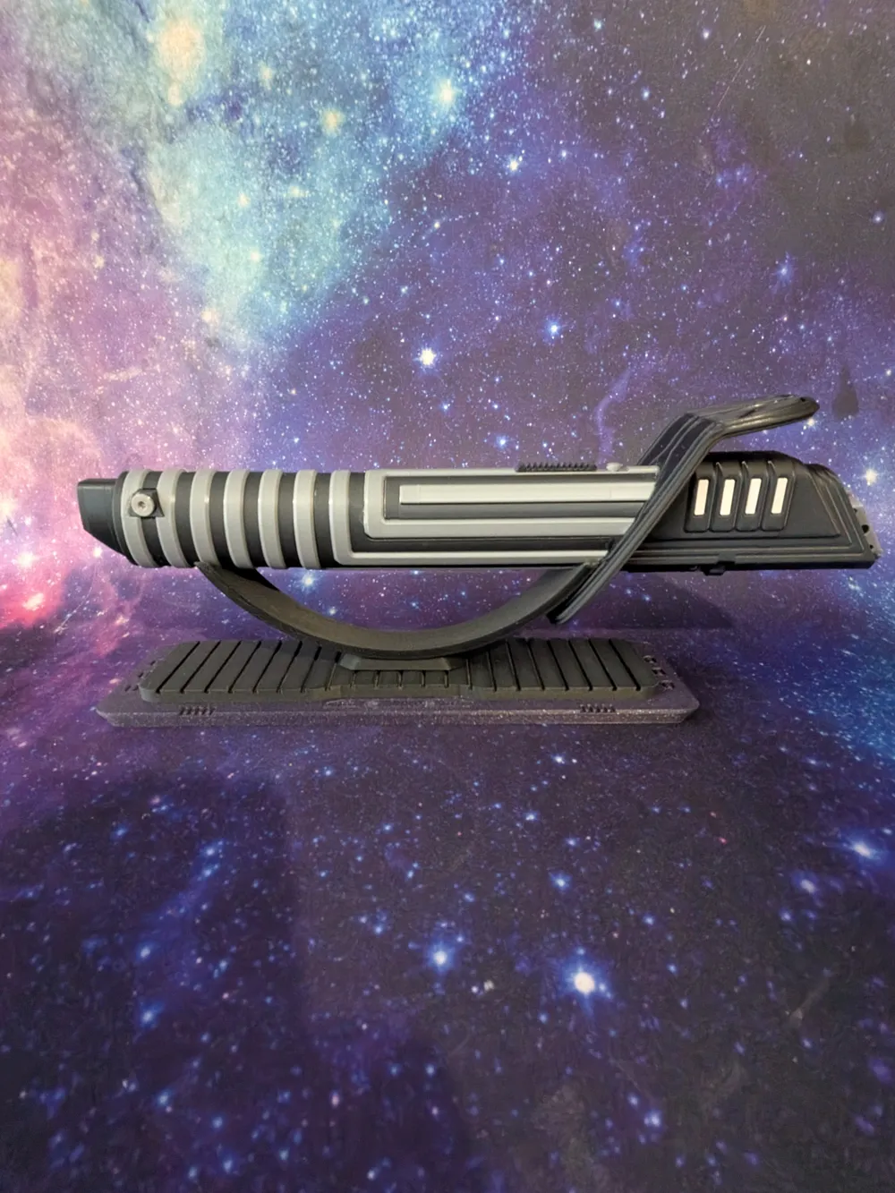 Darksaber: The Mandalorian Remixed by i3onkers MakerWorld: Download ...