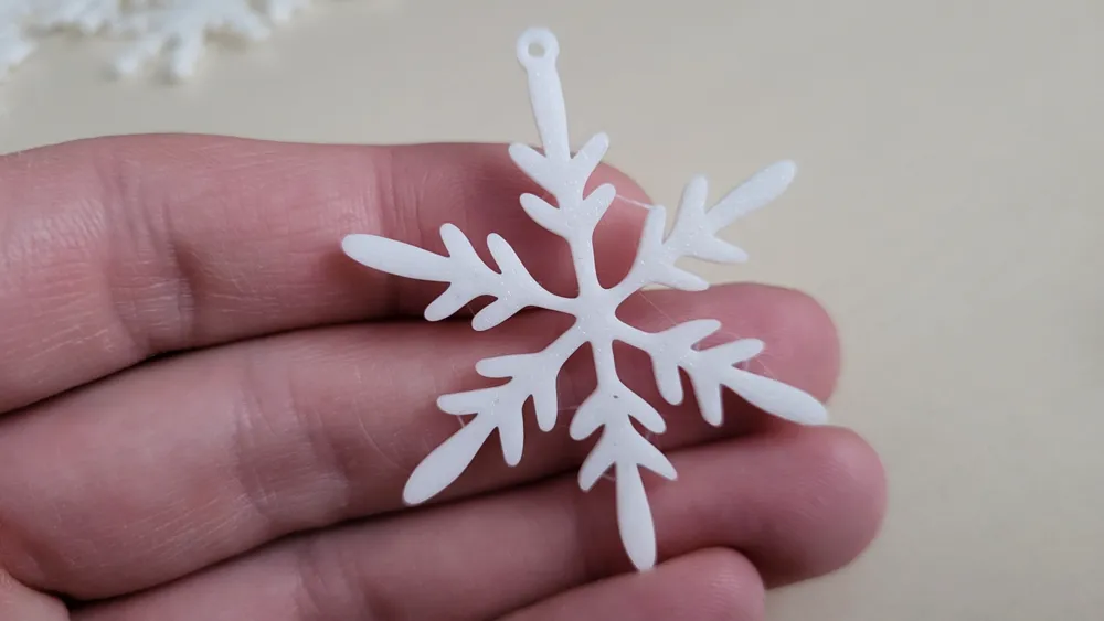 Snowflakes for christmas tree decoration - Free 3D Print Model - MakerWorld