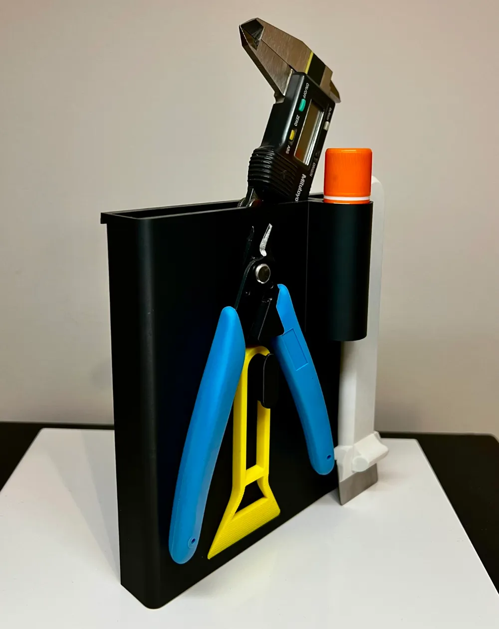 Bambu X1C/P1S Tool Hanger - NO Magnets NO Tape by robertcb - MakerWorld