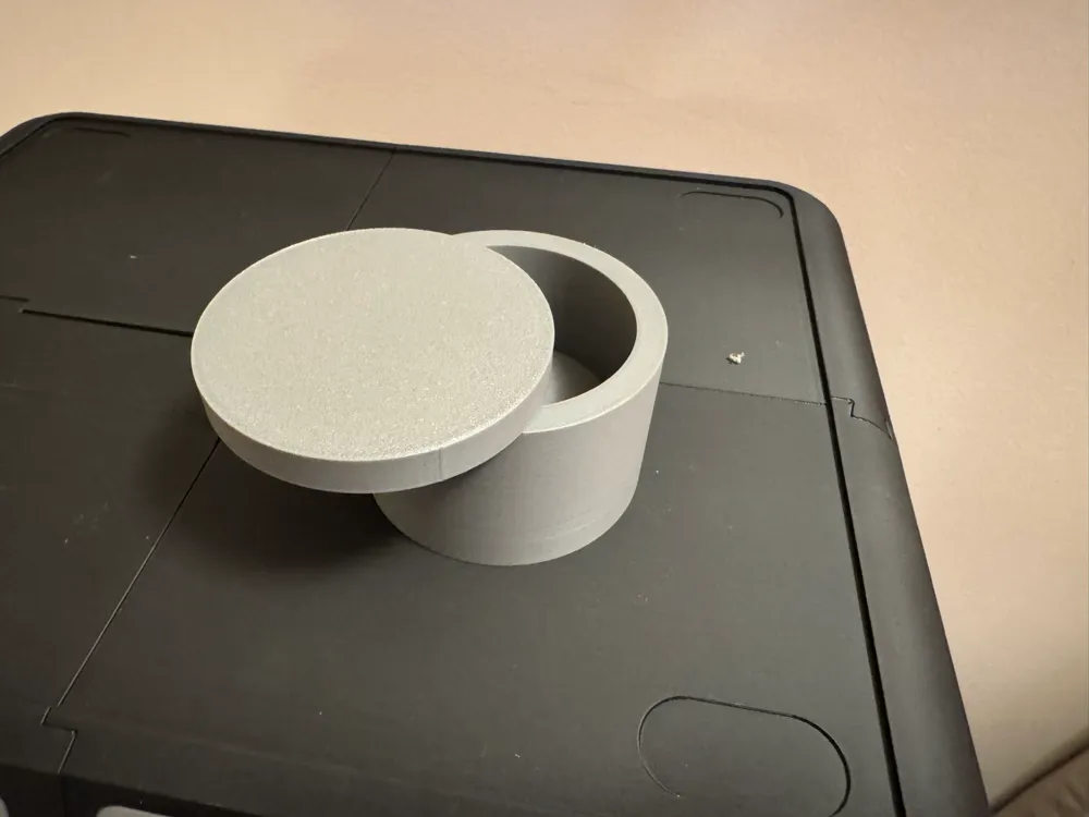 Minimalist Circular Storage Box with Matching Lid by Novera Studio ...