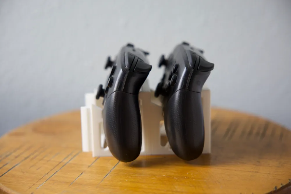 Modular Switch Pro Controller Holder - Free 3D Print Model - MakerWorld