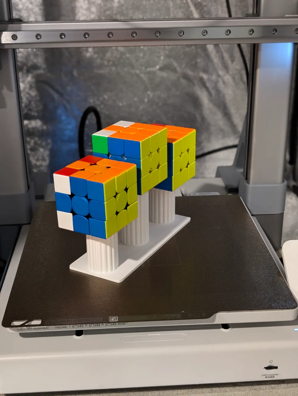 Triple Column Speed/Rubiks Cube Display by Soulless Casper - MakerWorld