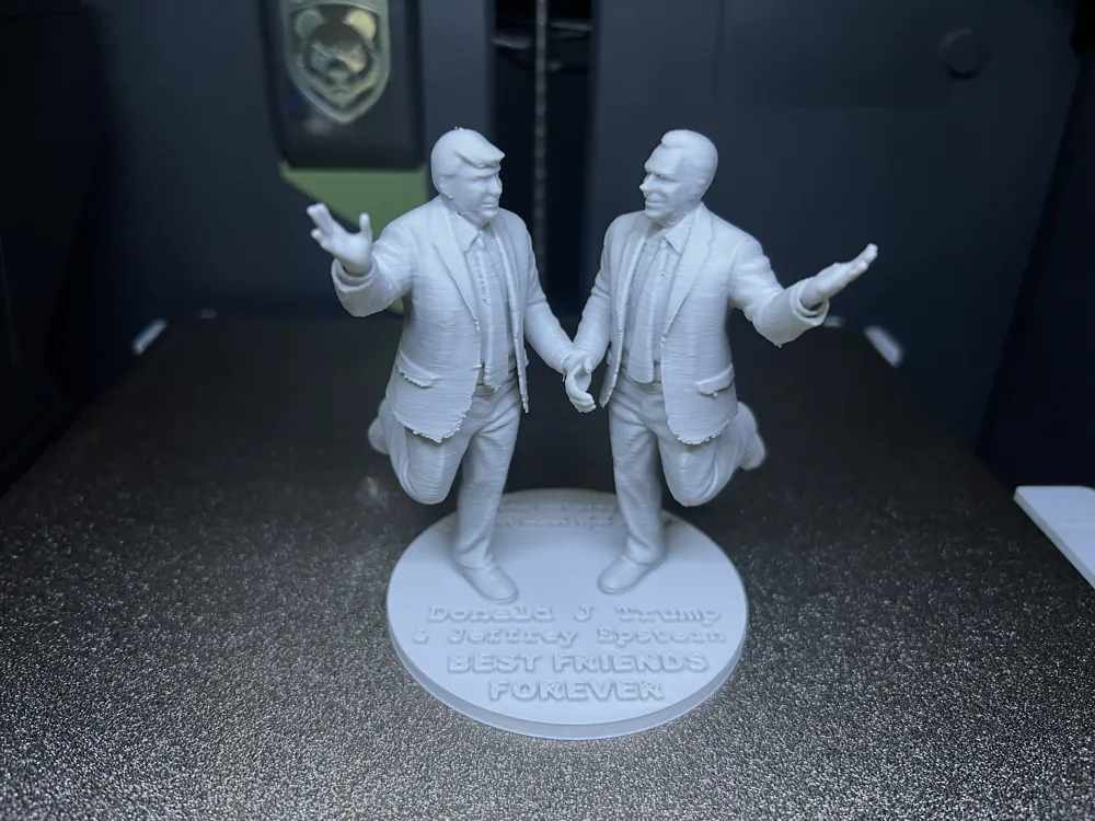 Donald and Jeffrey - Best Friends Forever Statue - Free 3D Print Model ...