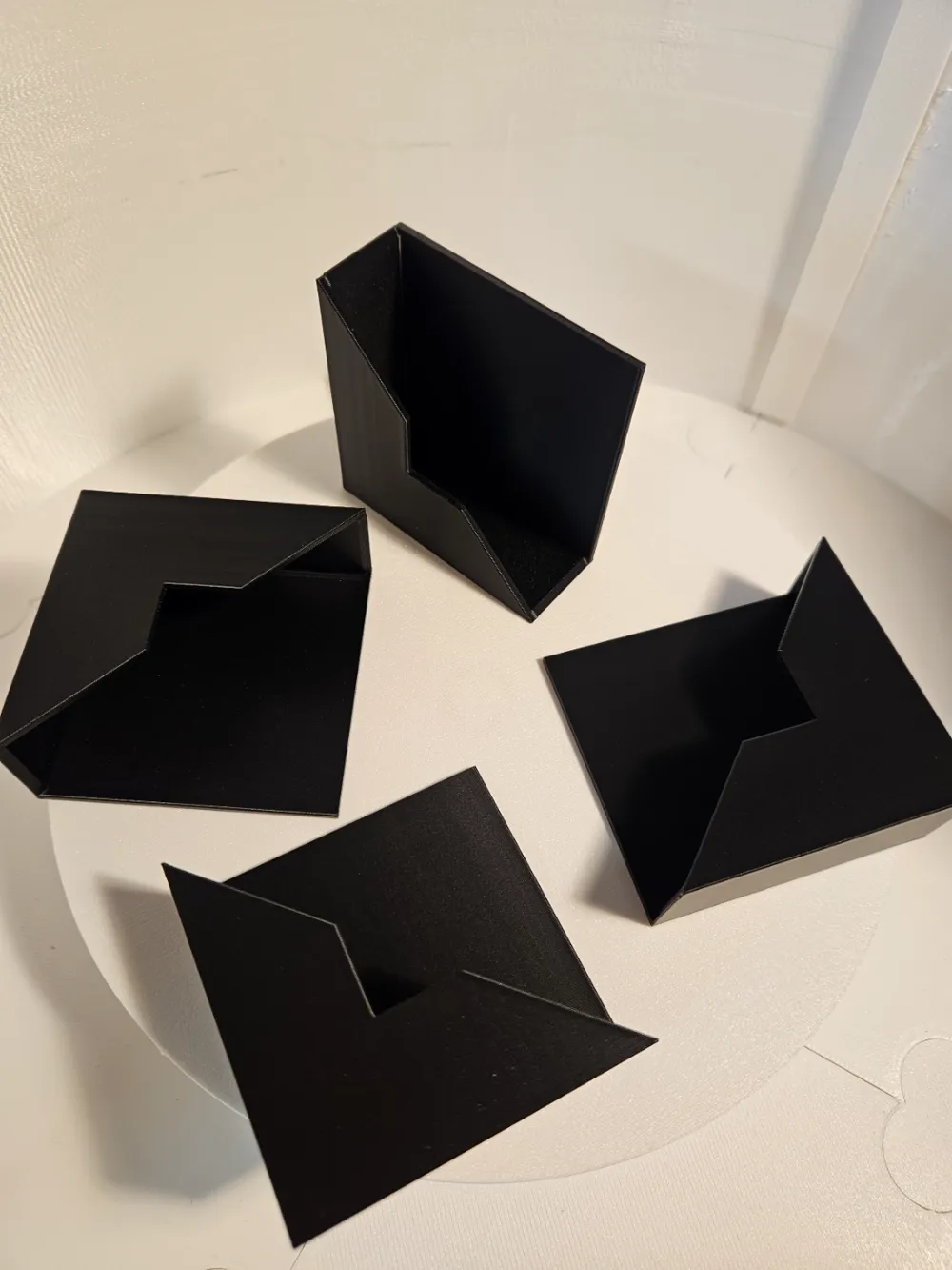 Corner Brackets – Stylish Reinforcement for Frames by k3ldar - MakerWorld