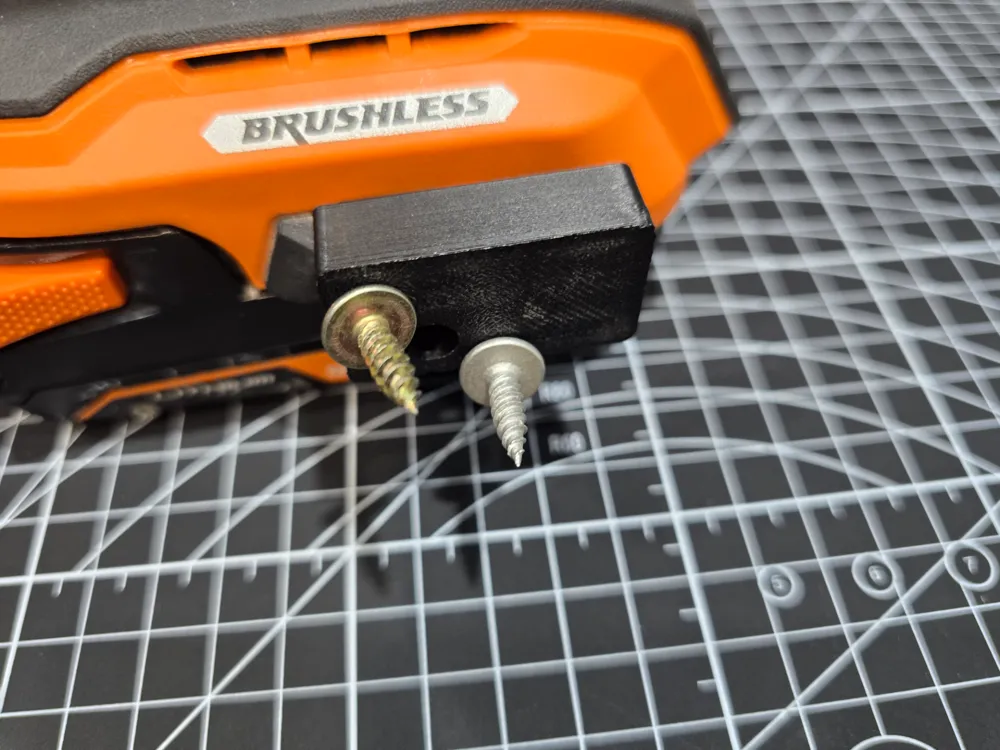 AEG/RIGID Bit holder with magnets by JSymons-47 - MakerWorld