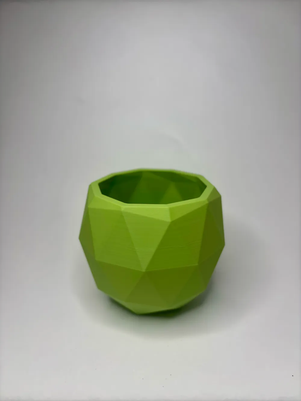 Geometric bowl / pot / planter by PaperPlaneLab - MakerWorld