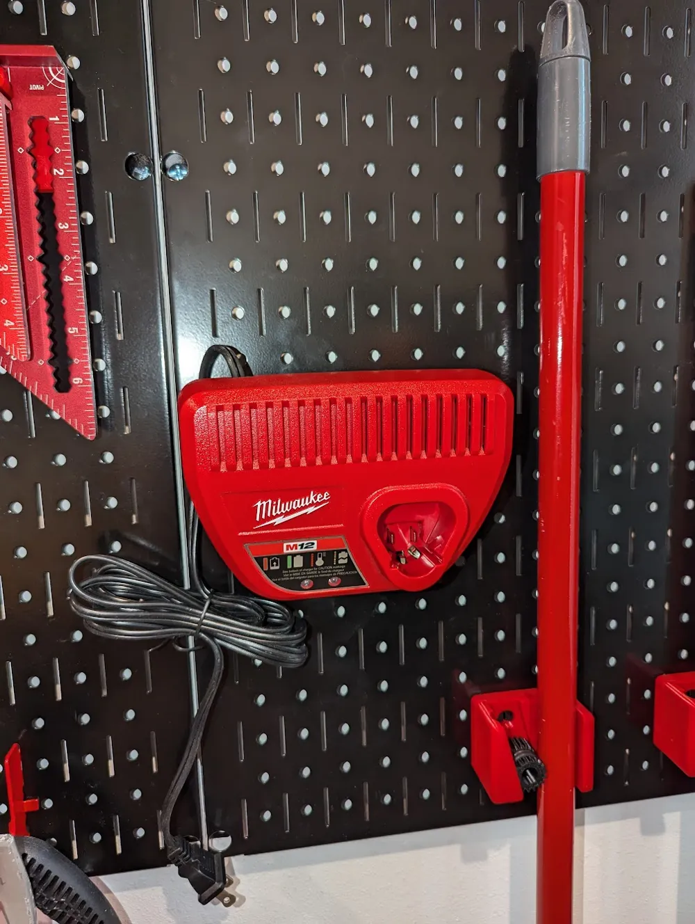 Wall Control - Milwaukee M12 Battery Charger by Jaxel MakerWorld ...
