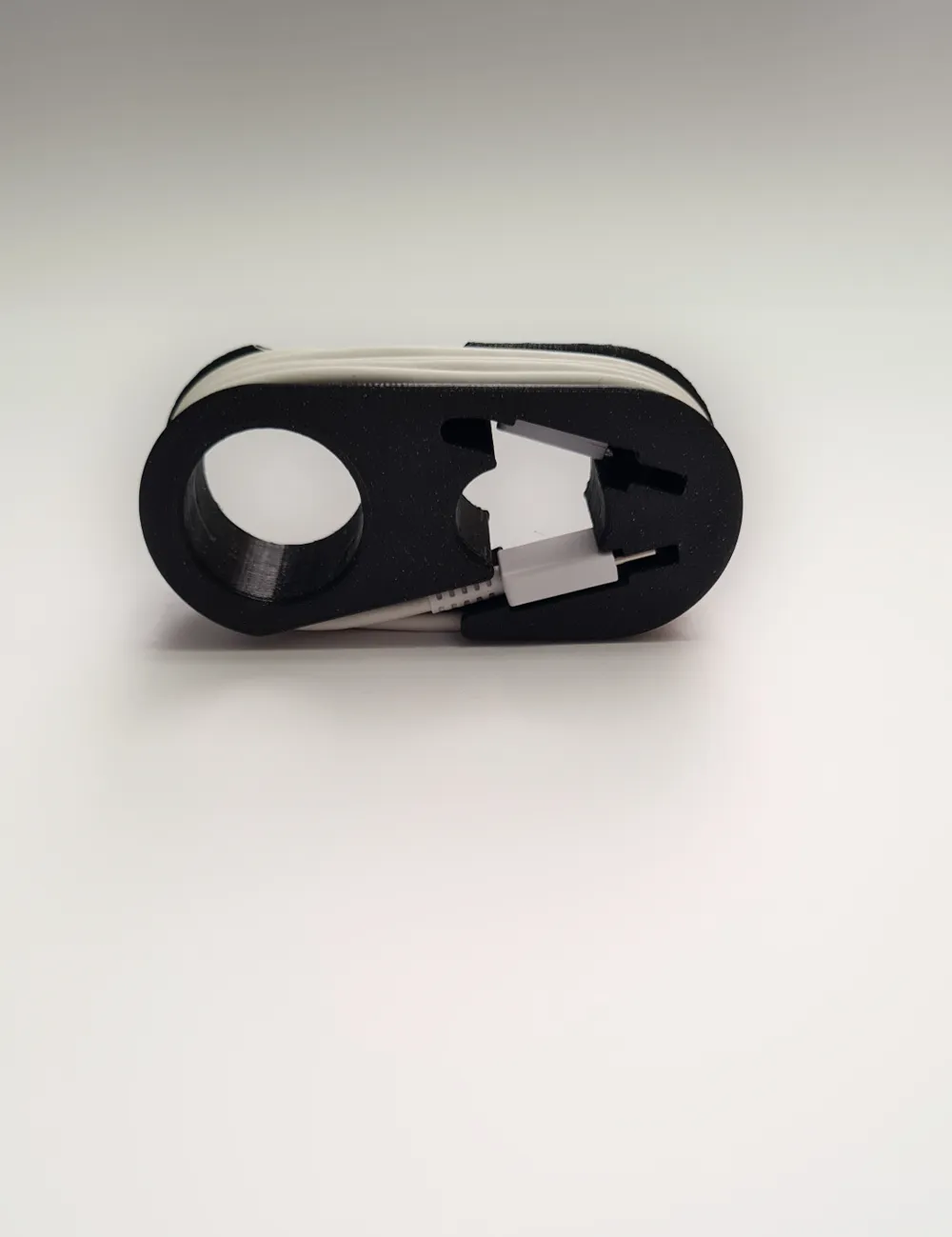 Travel cable organizer USB-C to USB-C - Free 3D Print Model - MakerWorld