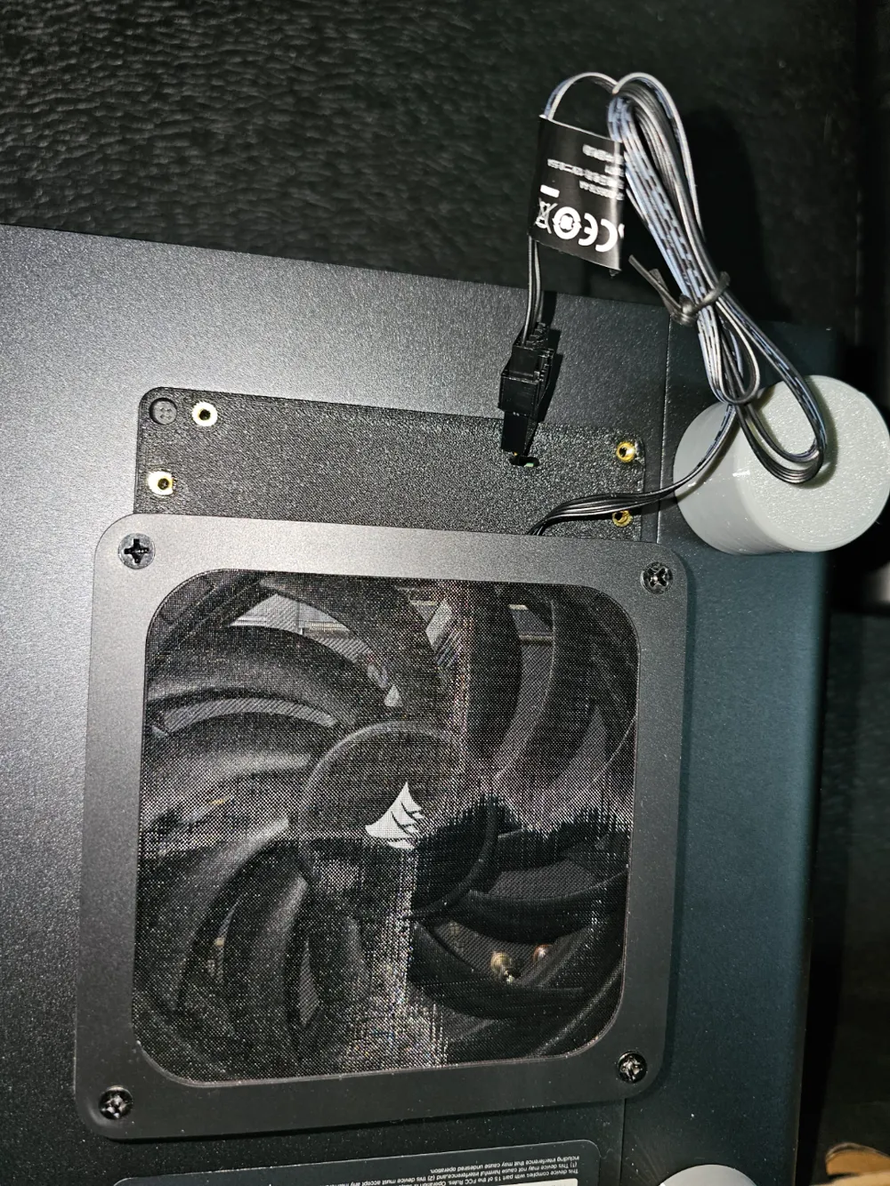 UGREEN NAS DXP6800 DXP8800 Aux Fan Mounting Plate by adamjt MakerWorld ...
