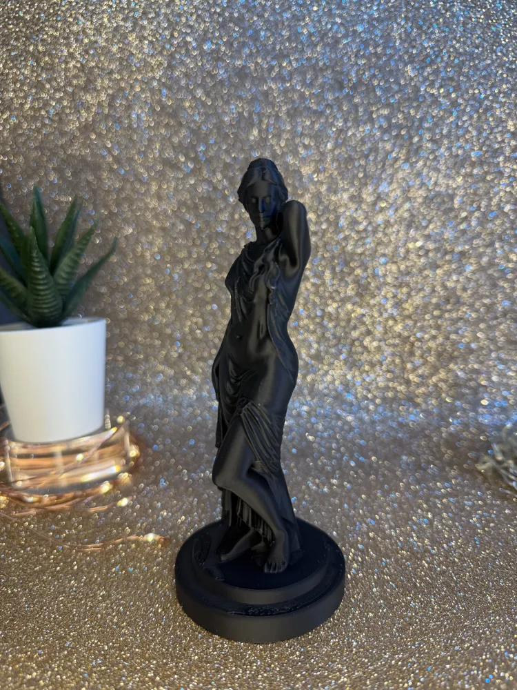 Greek Woman - Free 3D Print Model - MakerWorld