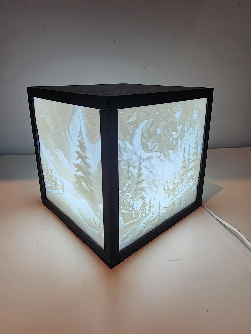 Cube Lamp Lithophane - Free 3D Print Model - MakerWorld