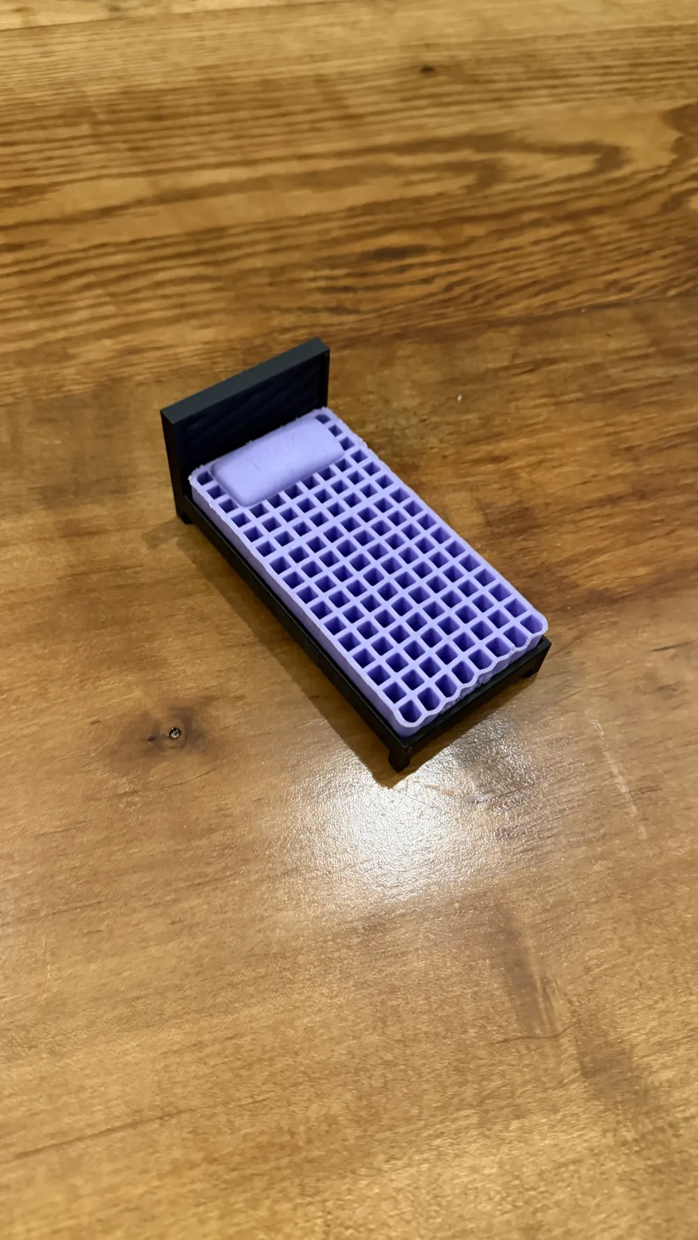 Purple squishy bed - Free 3D Print Model - MakerWorld