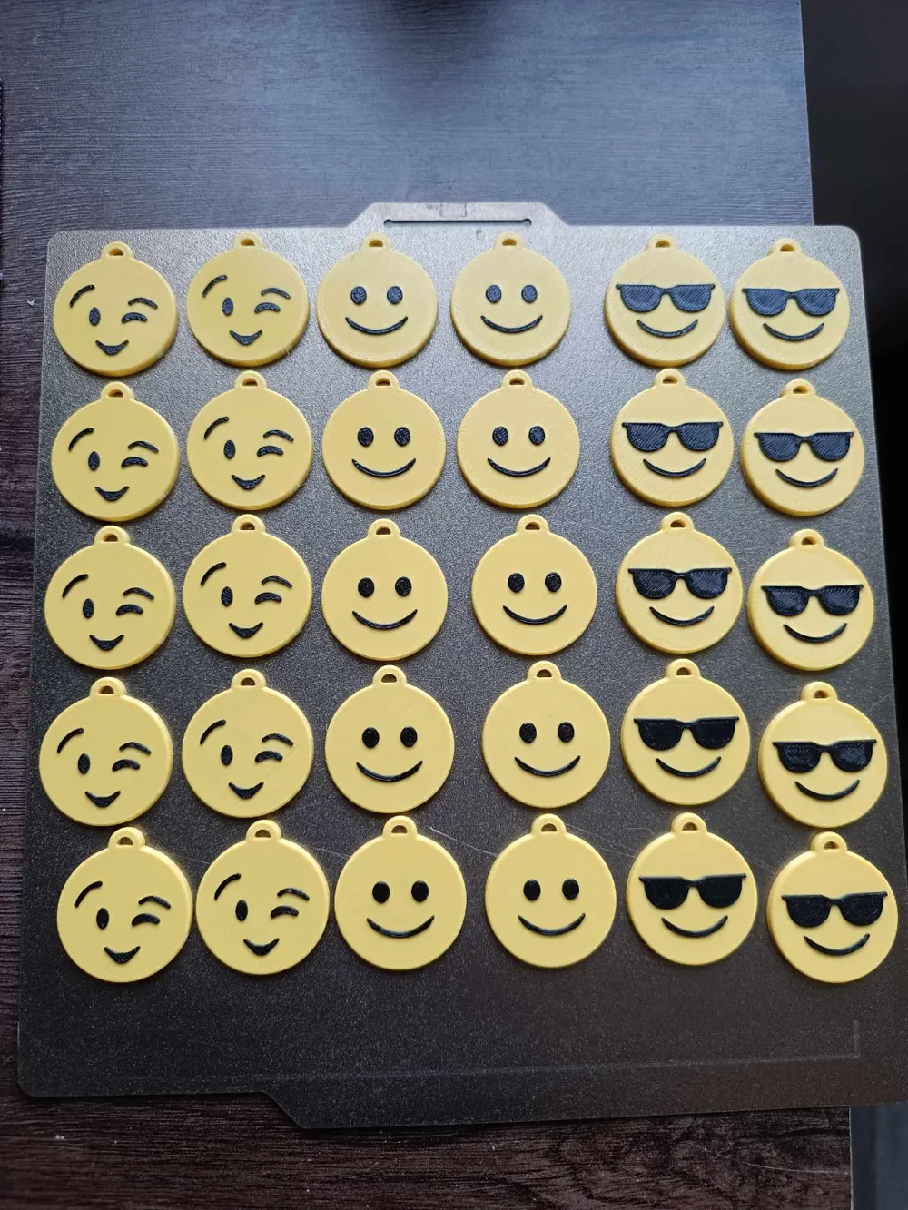 Smile Key Chain by GoodJokerrr - MakerWorld