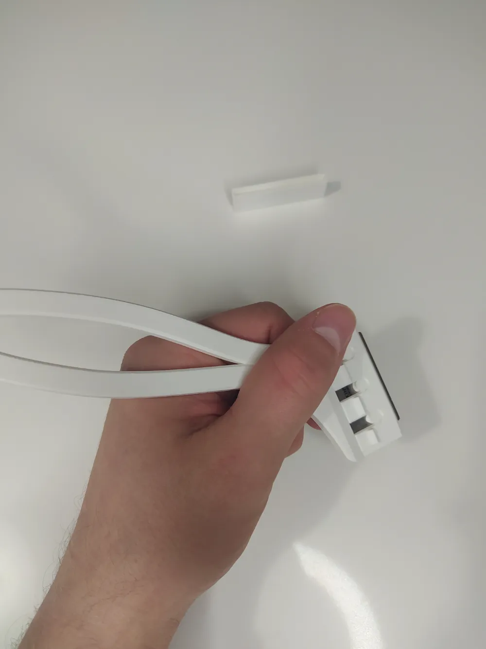 Ergonomic Razor Blade Scraper Handle by 3dagon MakerWorld: Download ...