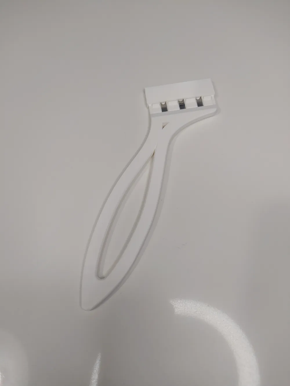 Ergonomic Razor Blade Scraper Handle by 3dagon MakerWorld: Download ...