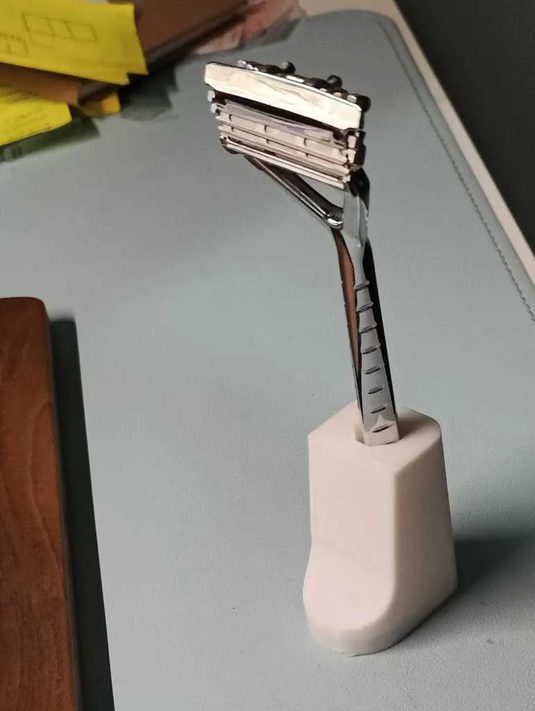 Leaf Shave Razor Stand par Duc Duck MakerWorld : Téléchargez des ...