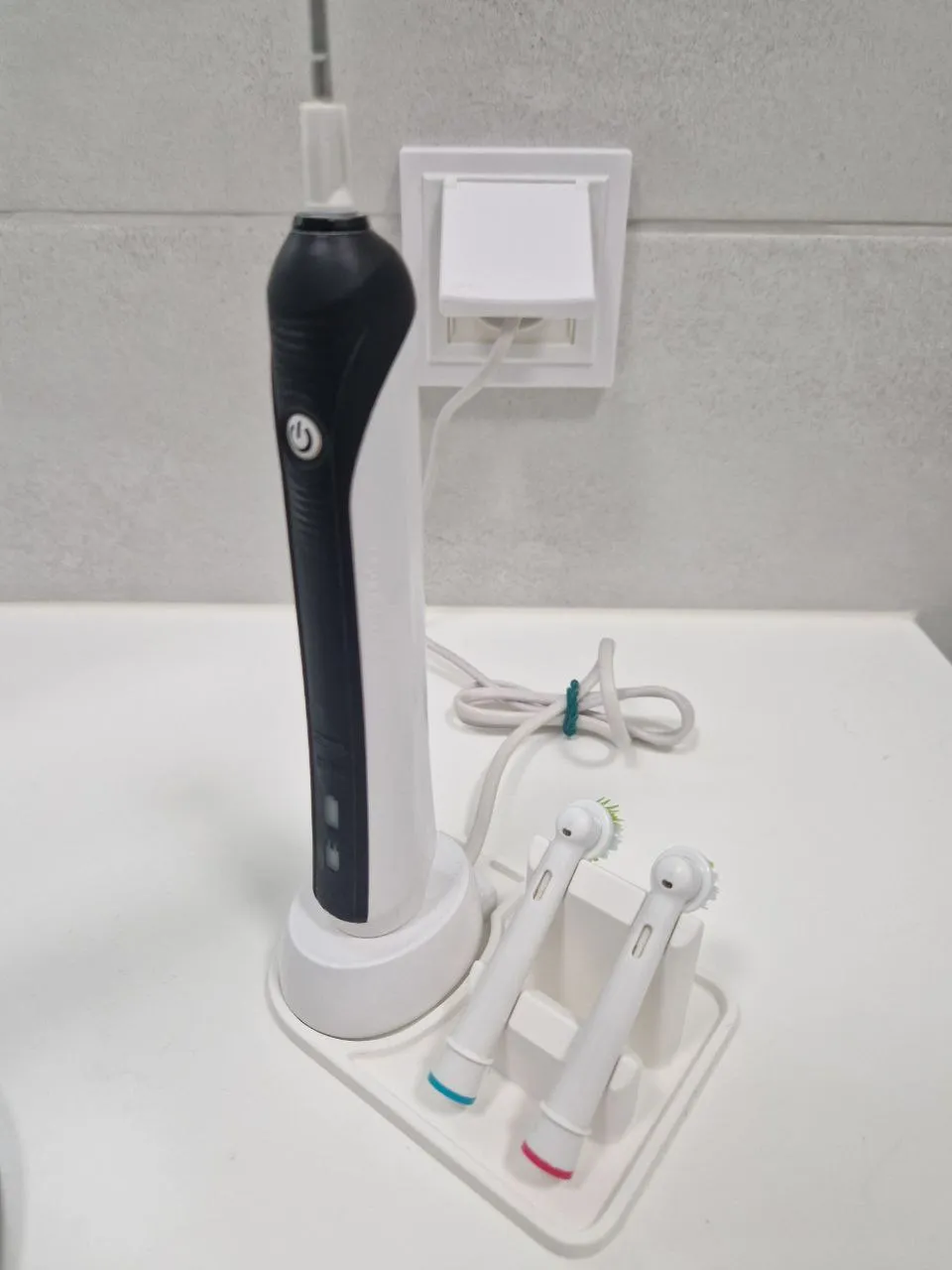 Oral-b Perfect Brush Stand by Hodzinets - MakerWorld