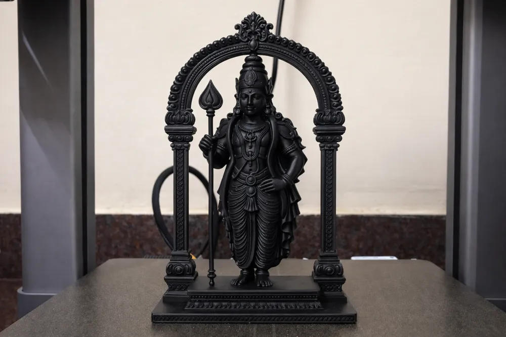 Lord Murugan Statue with Ornate Arch - Free 3D Print Model - MakerWorld