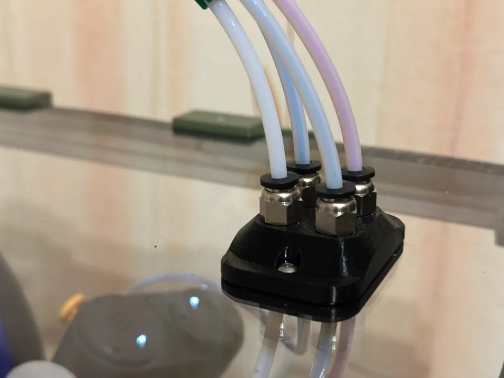 AMS lite, four PTFE tube guide Remixed by Kotoubiyca MakerWorld: Download Free 3D Models