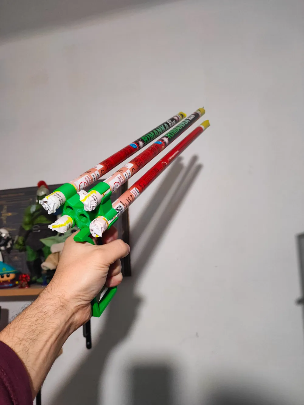 Roman Candle Quad Gun (Firework Handle) by Zetta Art MakerWorld ...