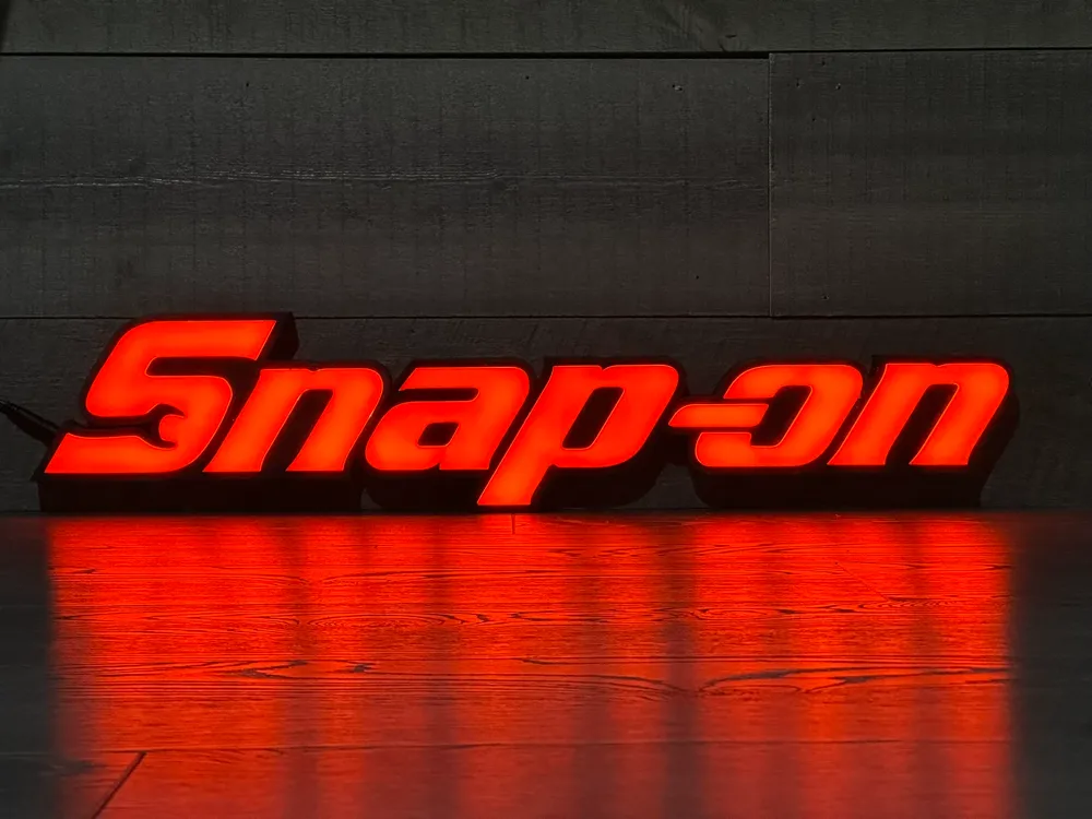 Snap-on LED sign - Free 3D Print Model - MakerWorld