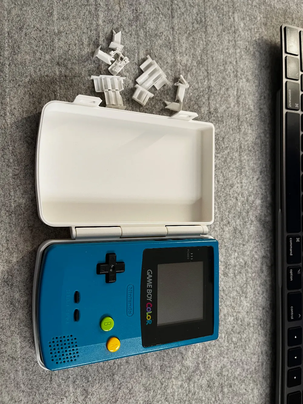 GameBoy Color case Remixed by RnO - MakerWorld