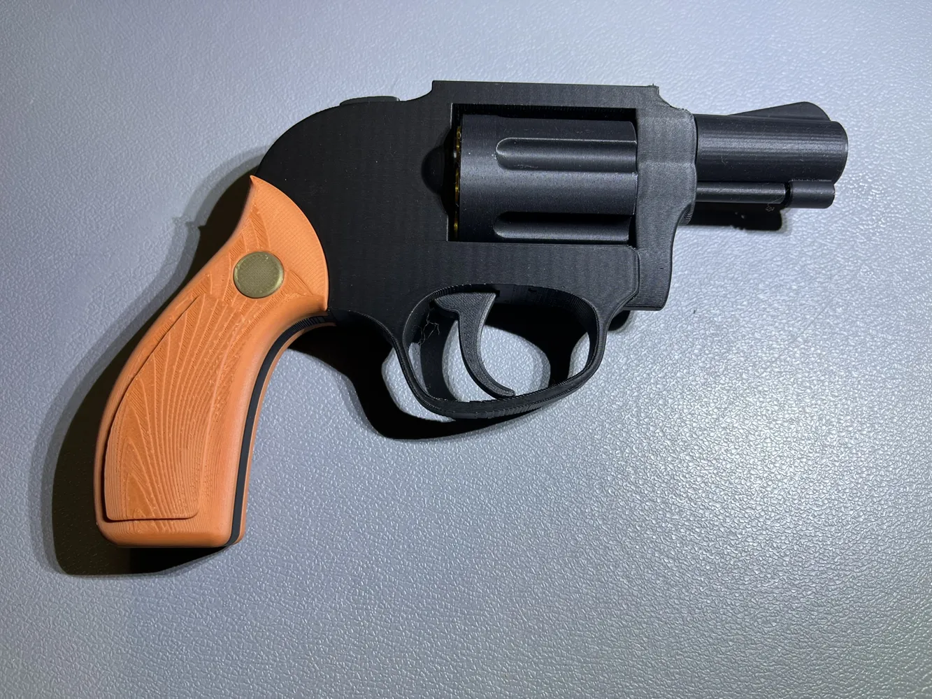 Smith & Wesson Modelo 38 Bodyguard Variante DIY - Modelo gratuito para ...