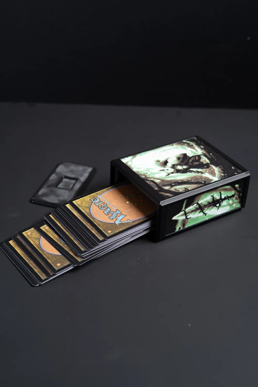 MTG Squirrel Sword Deck Box - 70 Unsleeved Cards - Free 3D Print Model ...